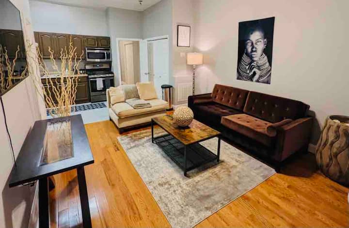 Beautiful 1 Bedroom Rental, Steps Away From Metro - 華盛頓