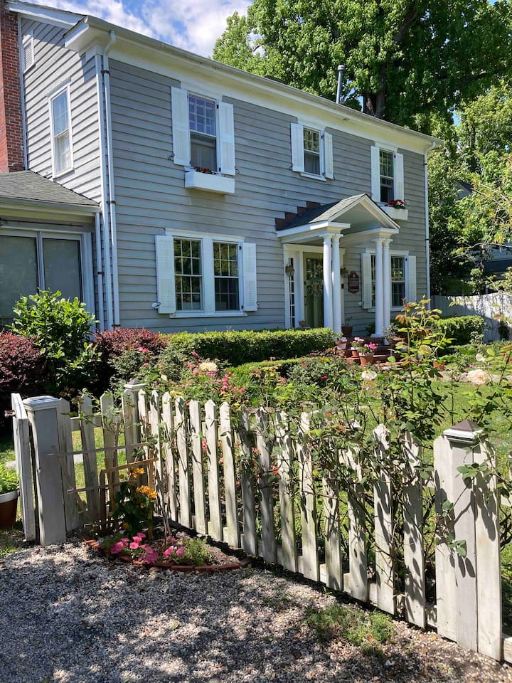 1926 Colonial In The Middle Of Town! - Wilmington, NC