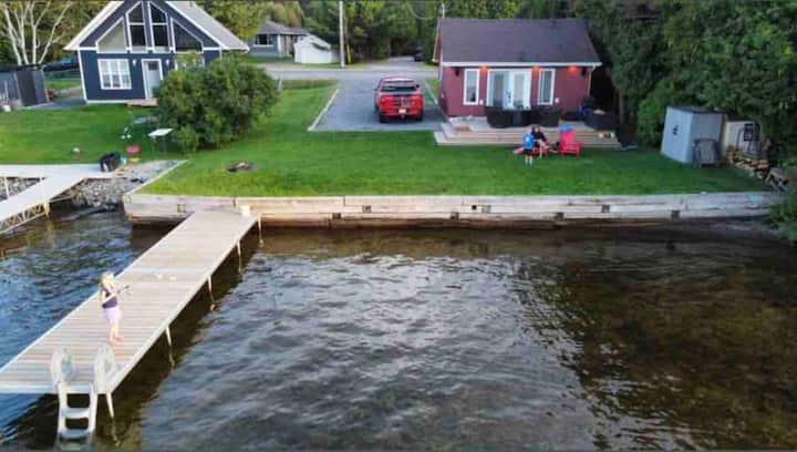 Long Lake Waterfront Cottage - Greater Sudbury