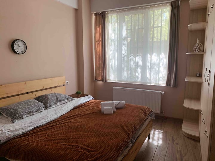 Cozy Apartment In The Center - Tbilisi