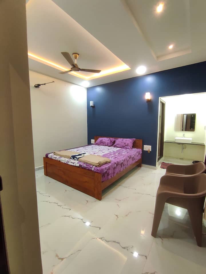 Twilight Homestay - Hampi