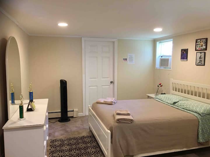 Modern 1 Bed Mins To Times Sq & Nyc - Union City, NJ