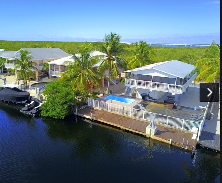Great Key Largo Home With Water Front And Pool - Key Largo, FL