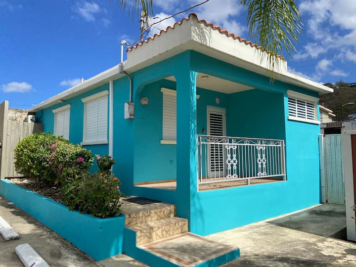 Beach Front 2br Casita + Pool + Private Parking - Aguadilla