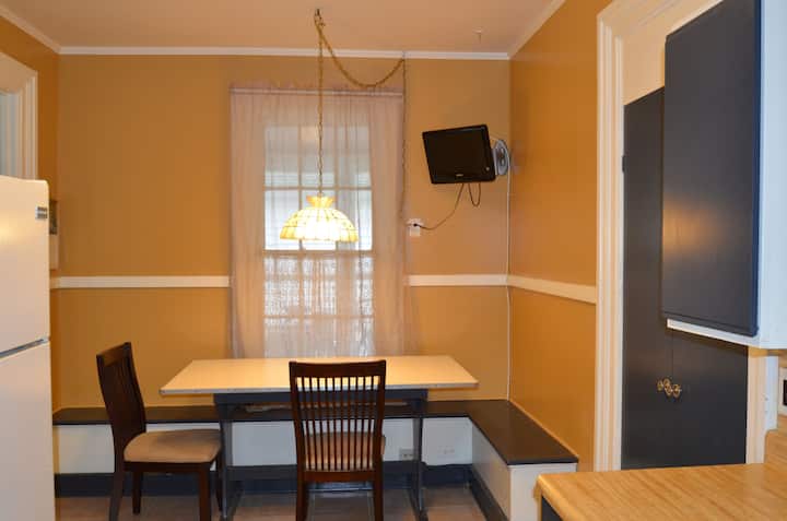 Cozy Retreat In Seneca Falls - Seneca Falls, NY