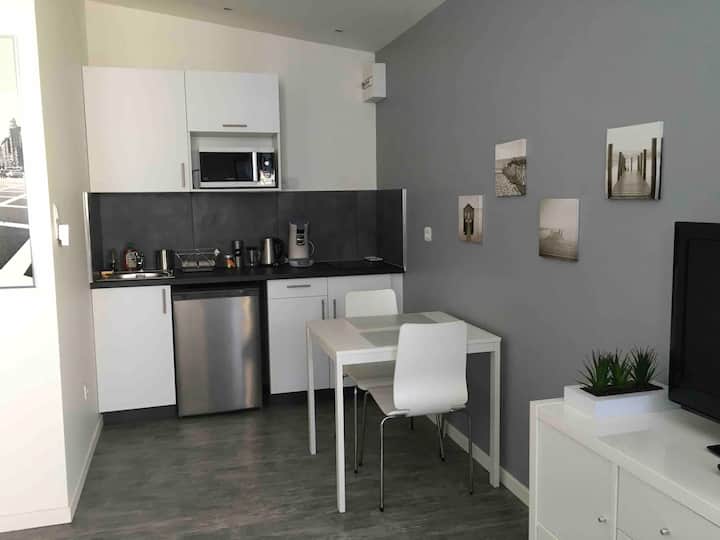 Appartement Cosy Avec Terrasse - La Rochelle