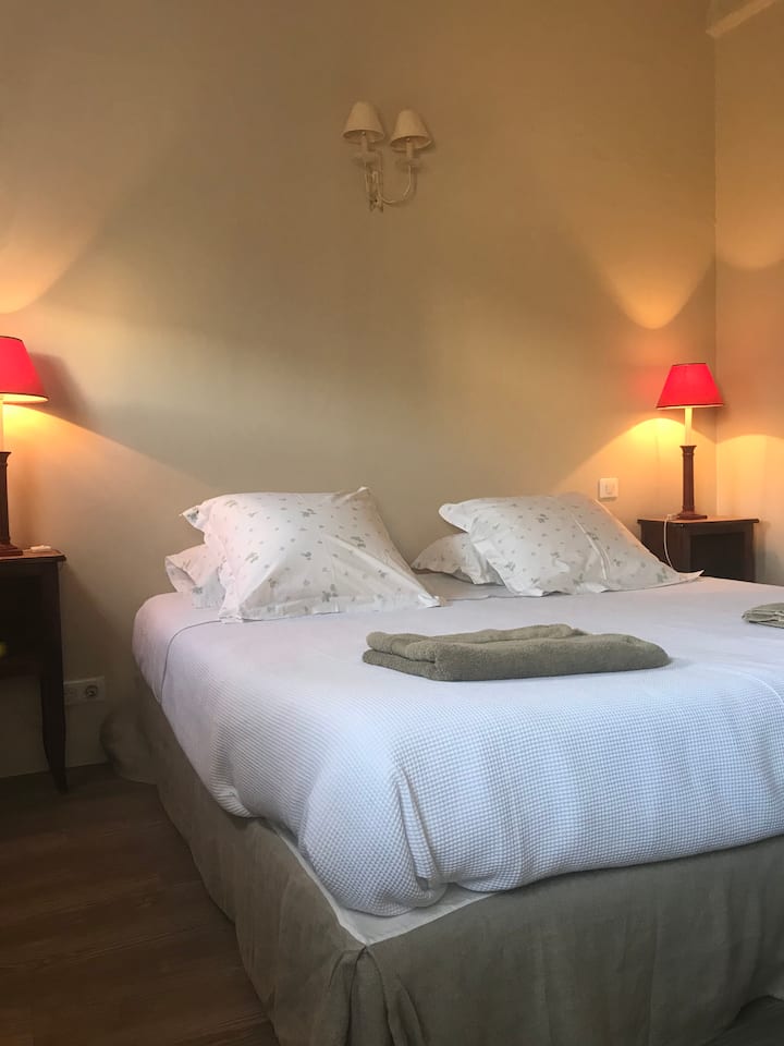 Chambre De La Maisonnette: Chambre & Sdd Privée - L'Île-d'Yeu