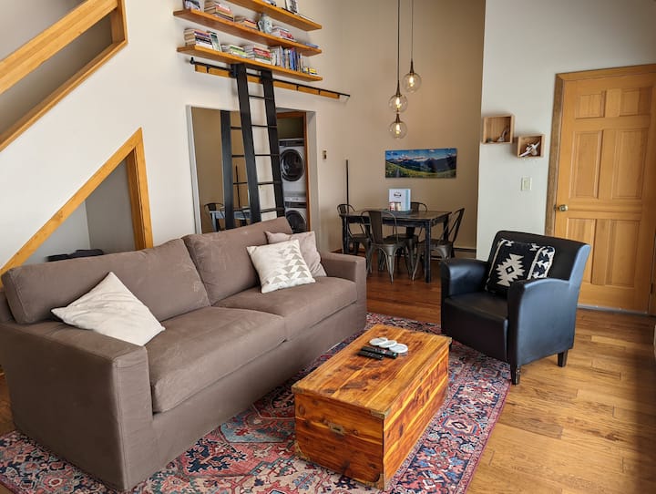 Walk To Lifts: Pet Friendly 2 Bed/2 Bath Getaway - Crested Butte, CO