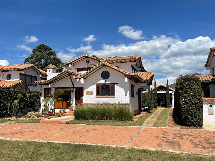 Alquiler Hermosa Casa Condominio- Villa De Leyva - Villa de Leyva