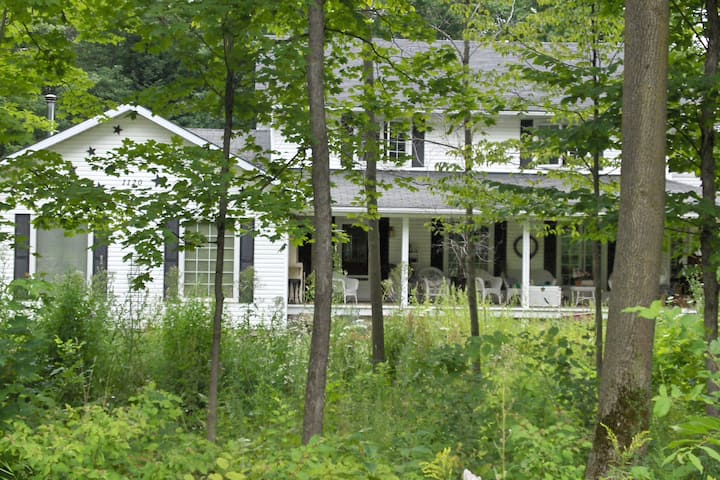 A Recreationists Delight - Horseshoe Valley, ON