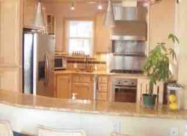 Cute Cottage Downtown Coeur'dalene - Coeur d'Alene, ID