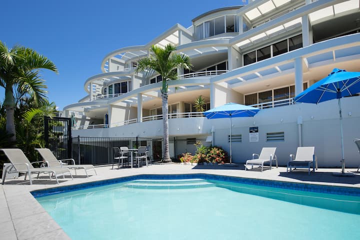 Sundancer Top Level Mid Panoramic Ocean View-2brm - Noosa Heads