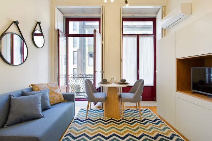 Camoes 312 Loft | Ac + Fast Wi-fi - Valadares
