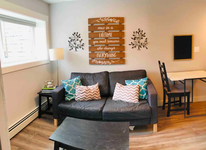 Private Space For Professionals | Transit Nearby - Burnaby