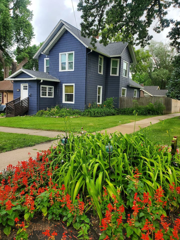 Walking Distance To Best Restaurants Ingersoll Ave - Des Moines, IA