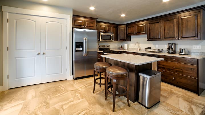 New Build+dedicated Hot Tub+close To Dwntwn+view! - Ogden, UT