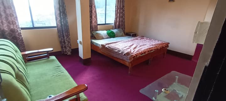 Newa Kutir-heart Of City, Mountain, And Town View - Darjeeling