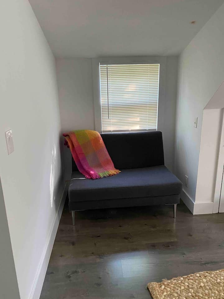 Charming & Modern 1 Bedroom Beach Style Retreat - The Hamptons, NY