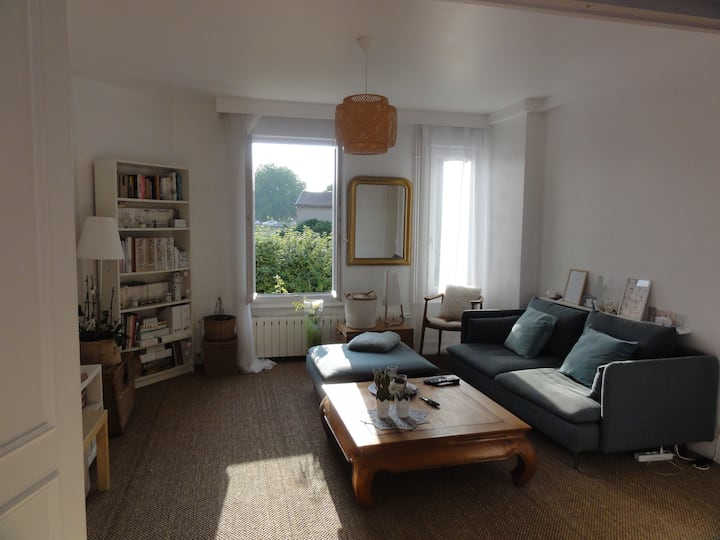 Joli Appartement Indépendant Pour 2 Personnes - Vichy