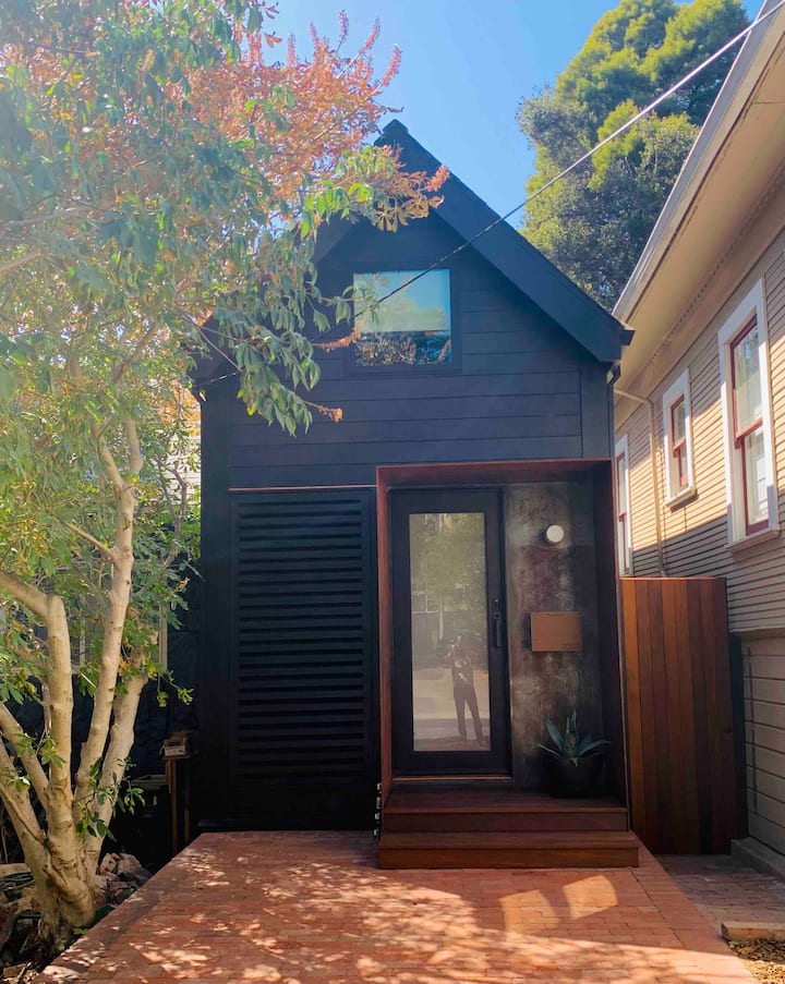 Architectural Cabin Sanctuary In Vibrant Oakland - Oakland, CA