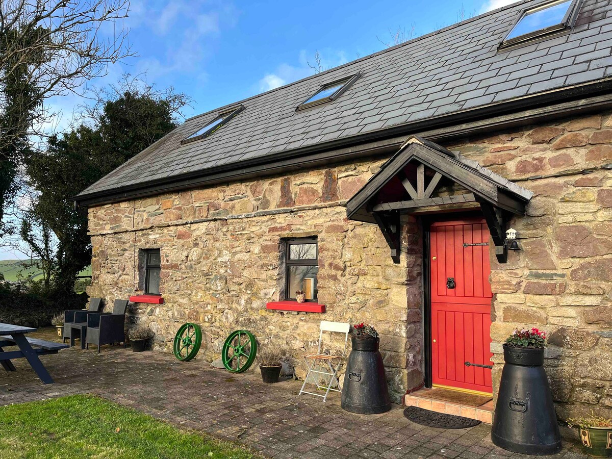 Puckaun Vacation Rentals & Homes - County Tipperary, Ireland | Airbnb