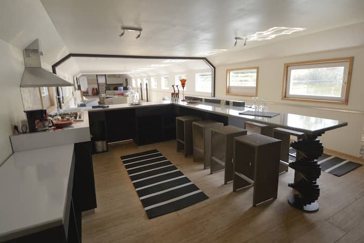 Loft Op Het Water Met  Jacuzzi - Menin