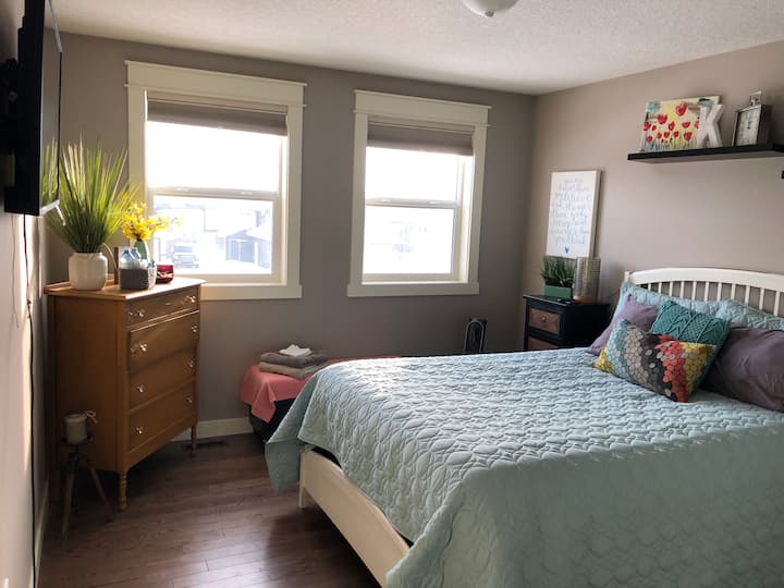 Beautiful New Home Beside A Lake In Town - Grande Prairie