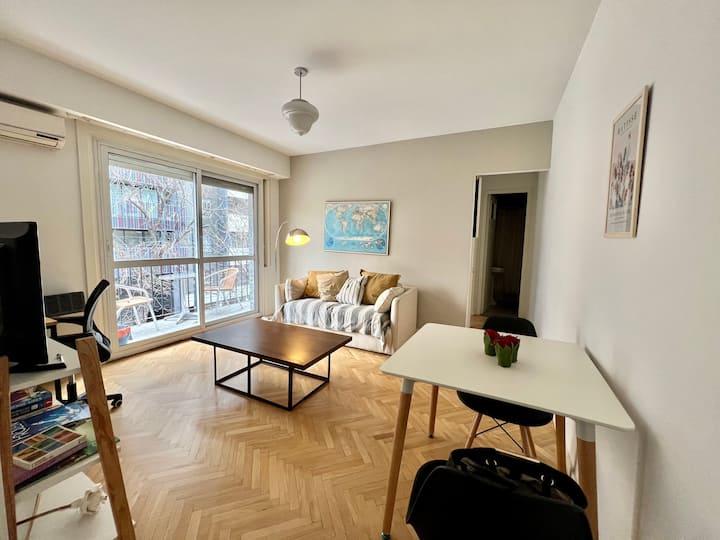 Bright & Spacious, Balcony, Great Hype Location. - Buenos Aires