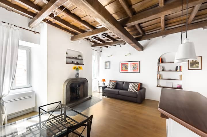 Trastevere, Rome Apartment Vacation Rentals - Rome, Italy | Airbnb