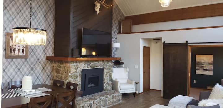 Rustic Glam Mountain Escape - Near Downtown/trails - Winter Park, CO