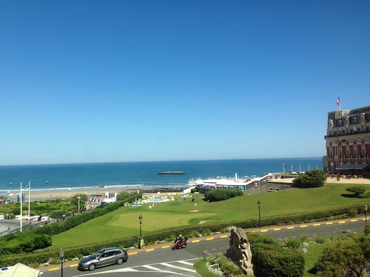 Grand Appartement Avec Les Pieds Dans L'eau - Biarritz