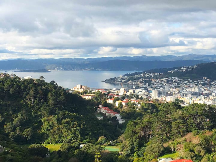 Heaven On The Hill - Wellington, New Zealand