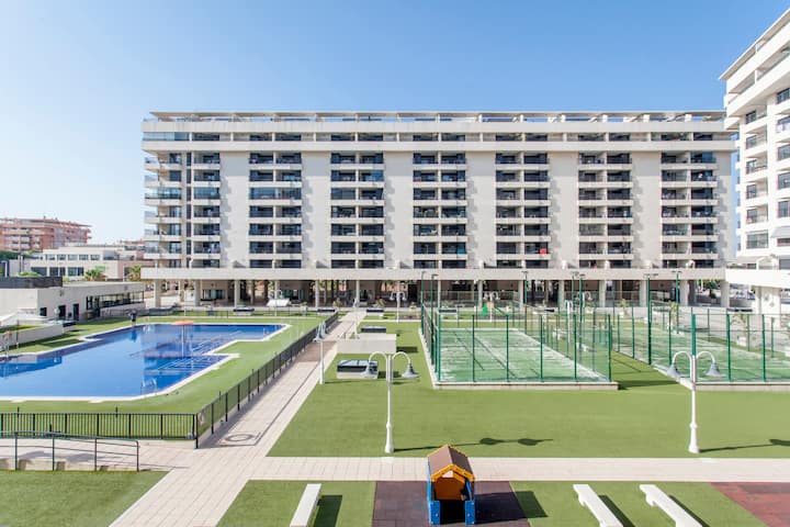 Top Facilities By The Beach - Valencija