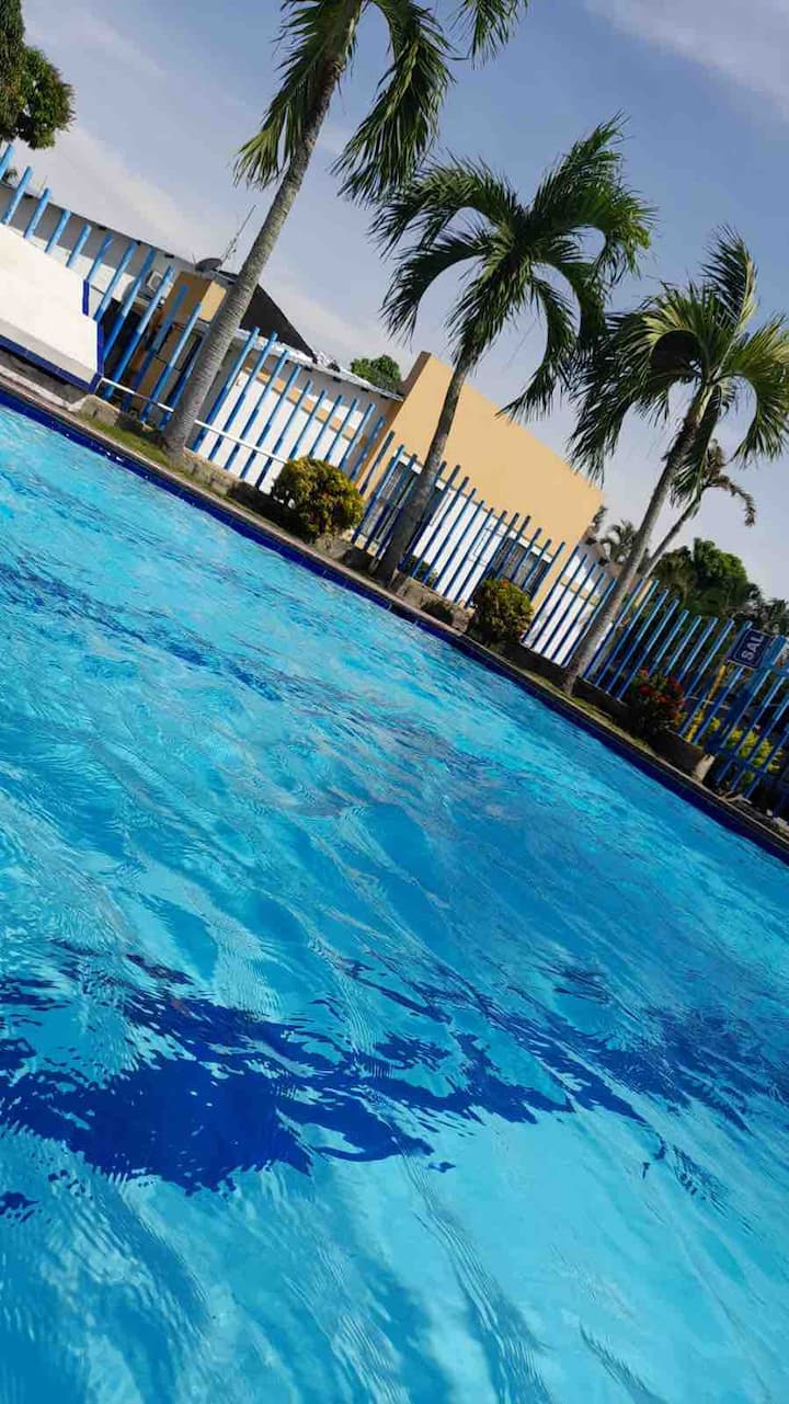 Precioso Alojamiento Con Piscina - Espinal