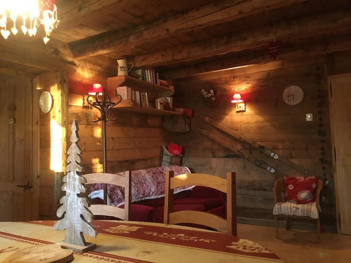 Chalet Authentique Pour 6 Personnes - Hauteluce