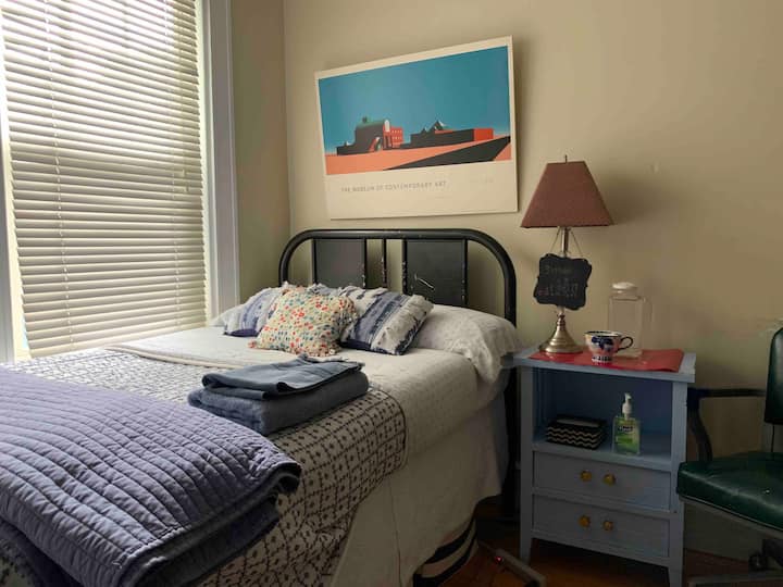 Cozy Room Very Close To Boston And Cambridge - Newton, MA