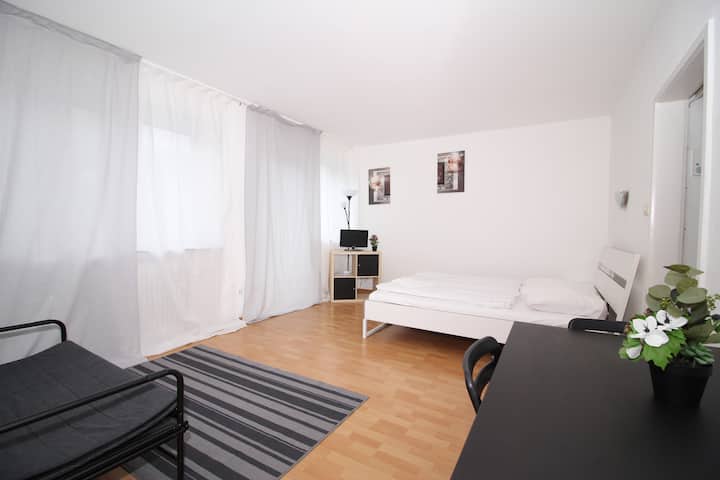 Your 2 Room Place Next Messe / City Center - Fráncfort del Meno