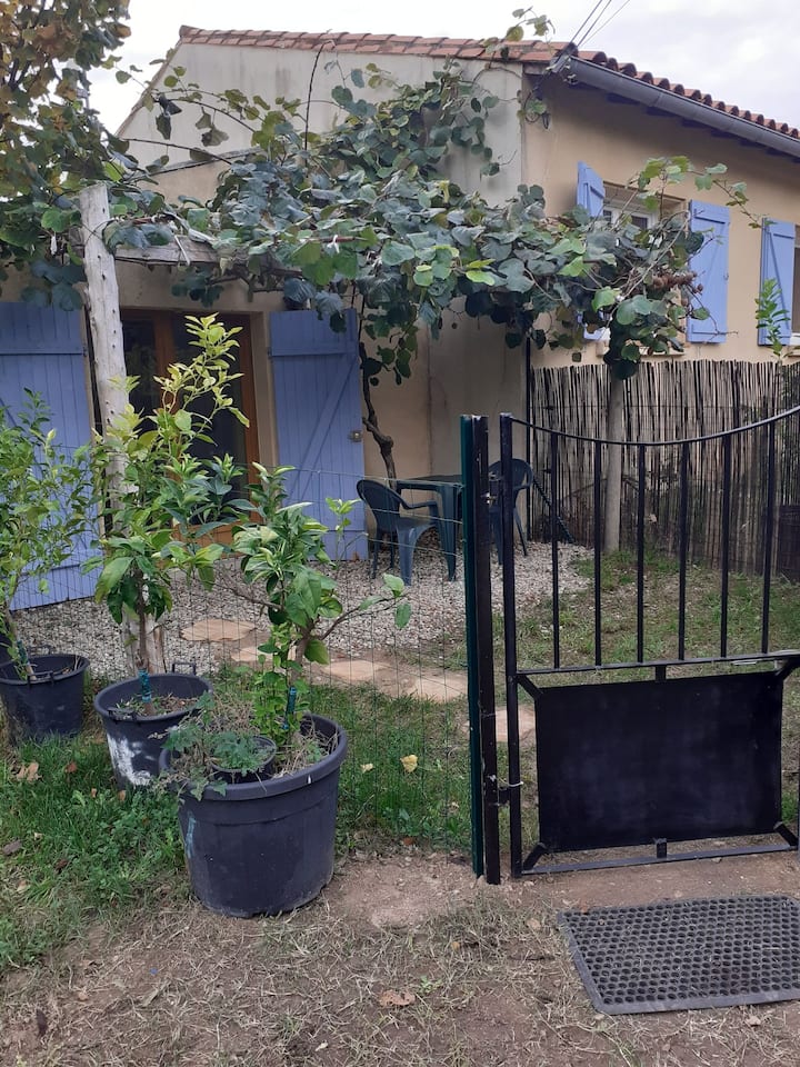 Charmant Studio En Bord De Rivière - Lodève