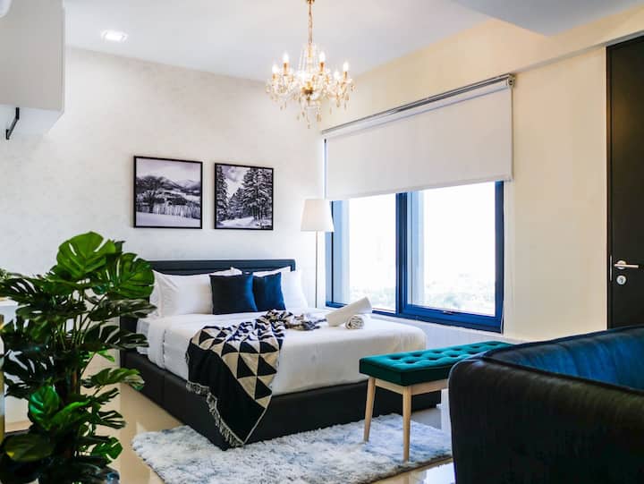 Condo and Apartment Vacation Rentals in Penang Island | Airbnb