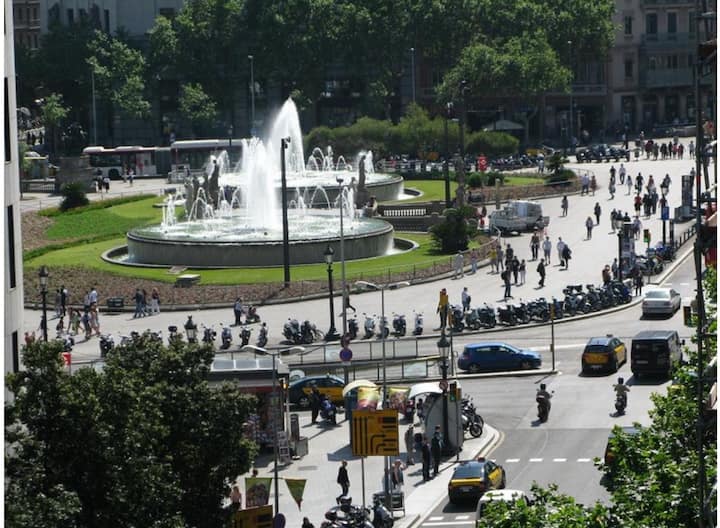 Plaza Catalunya Comfort House - Barcelona