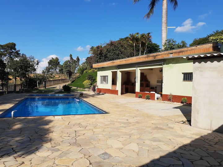 Bragança Paulista - Linda Casa De Campo - Bragança Paulista
