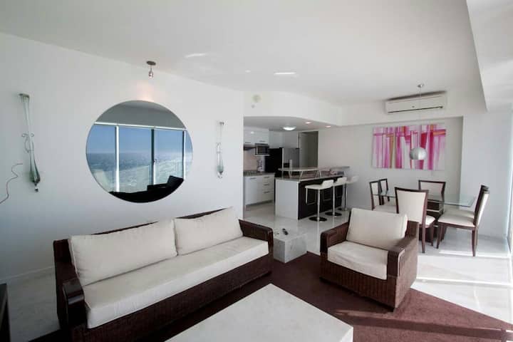 Atractivo Departamento En Playa - Mazatlán