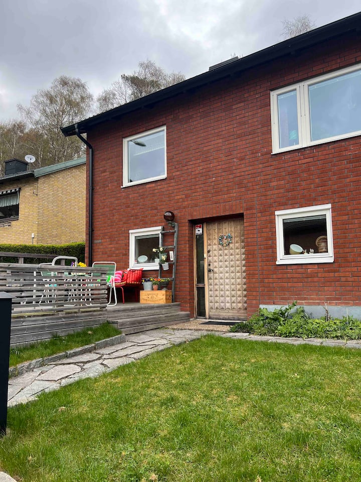 Colourful House Perfect For Gothia Cup - Göteborg