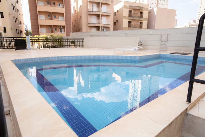 Apto Totalmente Mobiliado, Iluminado E Decorado! - Ribeirão Preto