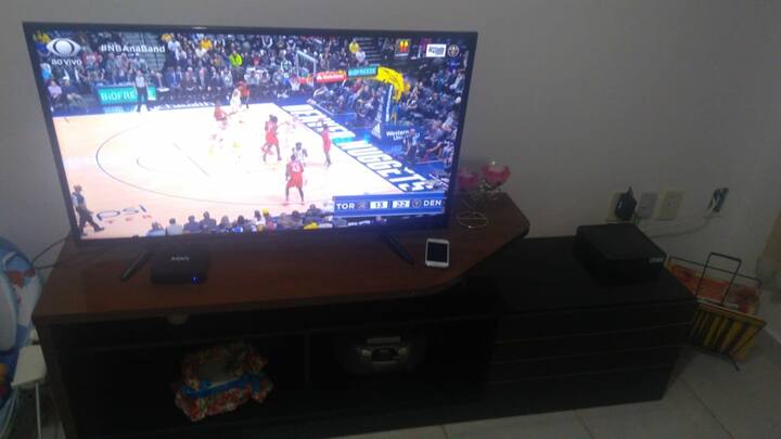 Mobilia Em óTimo Estado,garagem, Wi-fi,tv Smart. - Pouso Alegre