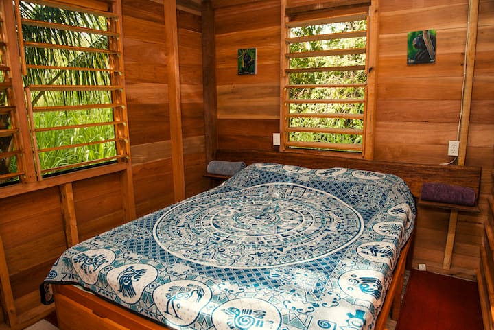 Mountain Pine Ridge Vacation Rentals & Homes - Cayo District, Belize ...