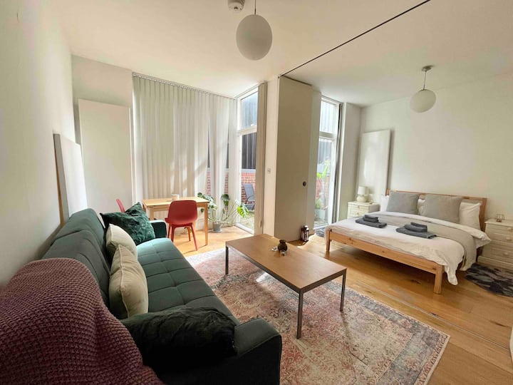 Spitalfields Market Garden Flat - London