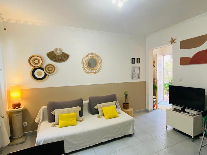 Appart 4 Couchages Centre Ville Et Plage -Wifi. - Sainte-Maxime