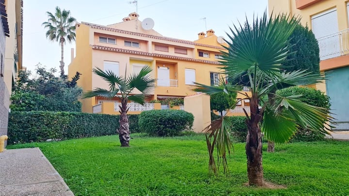 Bungalow La Bugamvilla Playa, Patio Y Solarium - Torrevieja