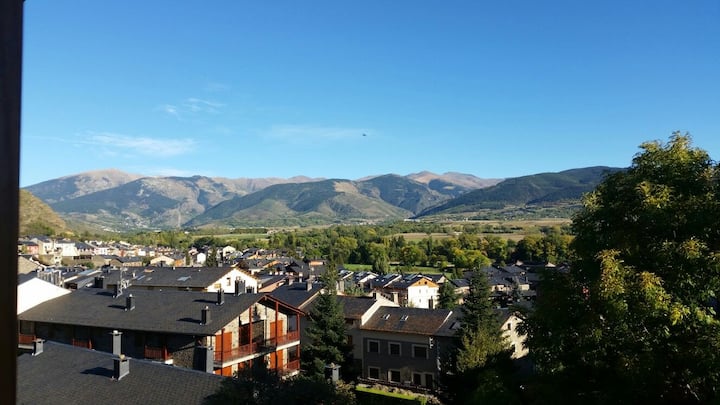 Gran Atico Duplex En Centro De Llivia. - Llívia